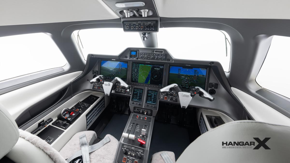 Embraer presentó el renovado Phenom 100EX | HANGAR X