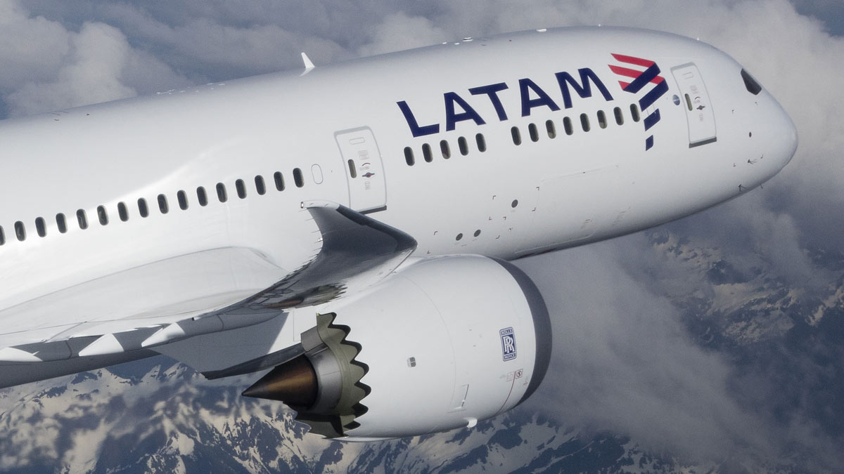 LATAM Airlines, única aerolínea sudamericana entre las más puntuales de ...