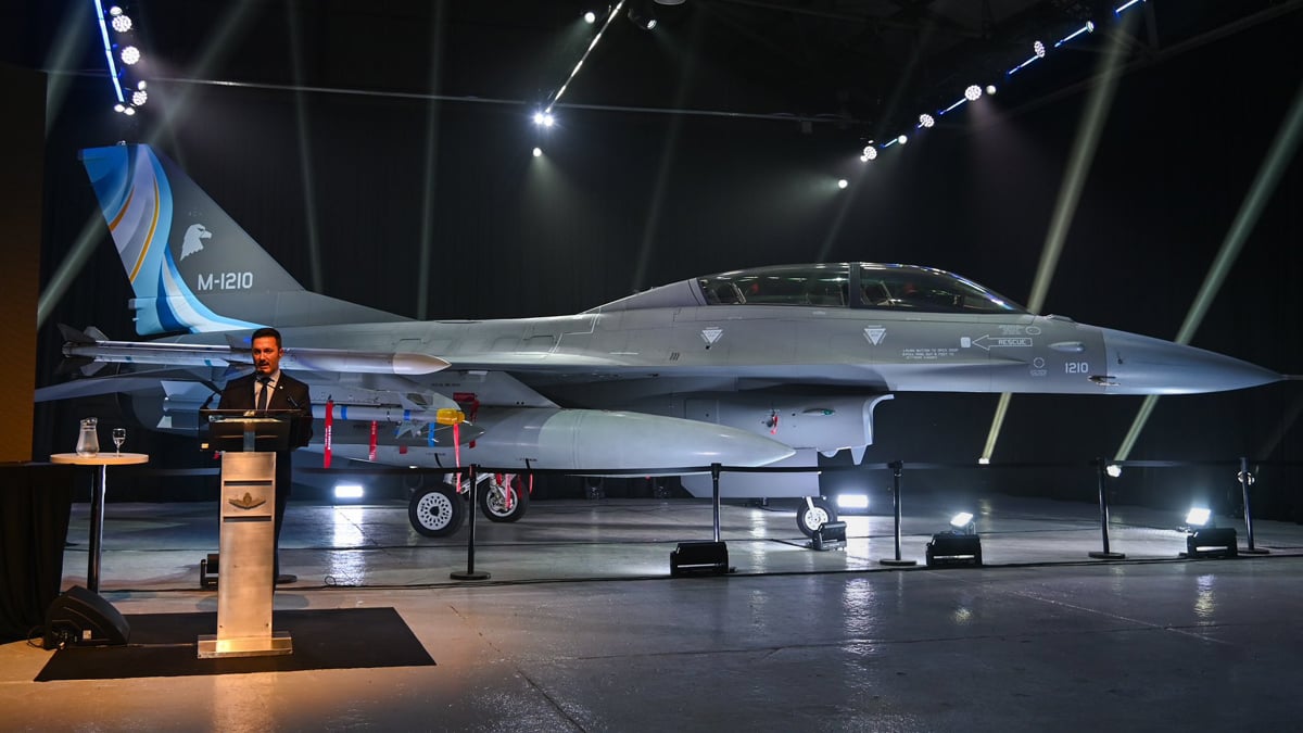 Argentina incorpora su primer caza F-16 Fighting Falcon a la Fuerza Aérea | HANGAR X